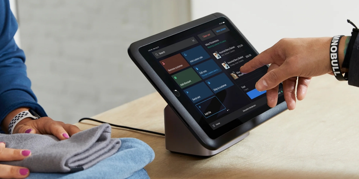 Omnichannel shopping made easy with Shopify POS